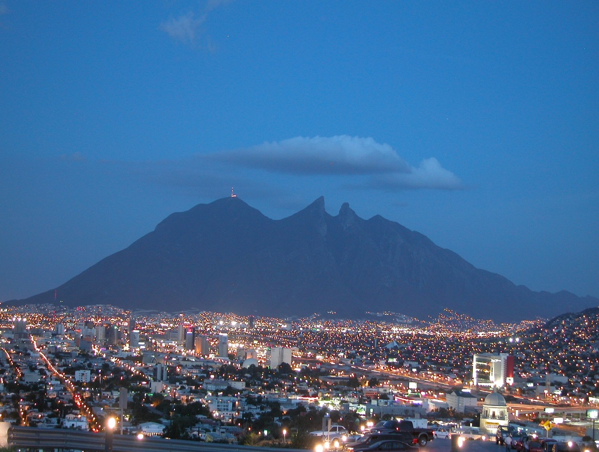Monterrey Night City Tour – agencias.mexitours